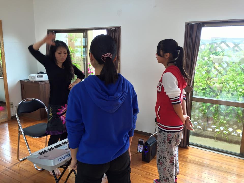 沖縄のボイストレーニング・リトミックならKT Voice & Rythmique Studio 【養成事業】